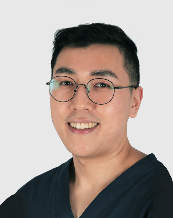 William Bui - About Smiles